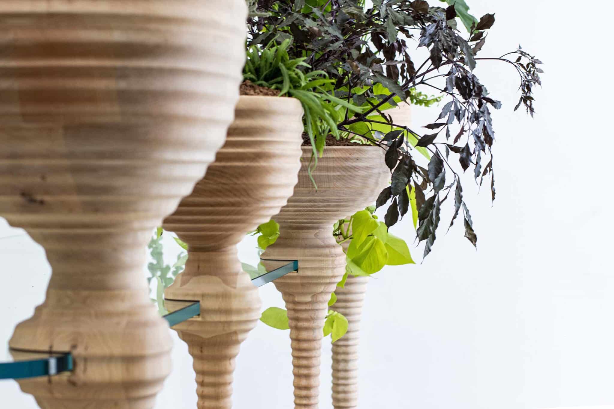 Diseño en madera Connected. 9 grandes del diseño y 9 proyectos