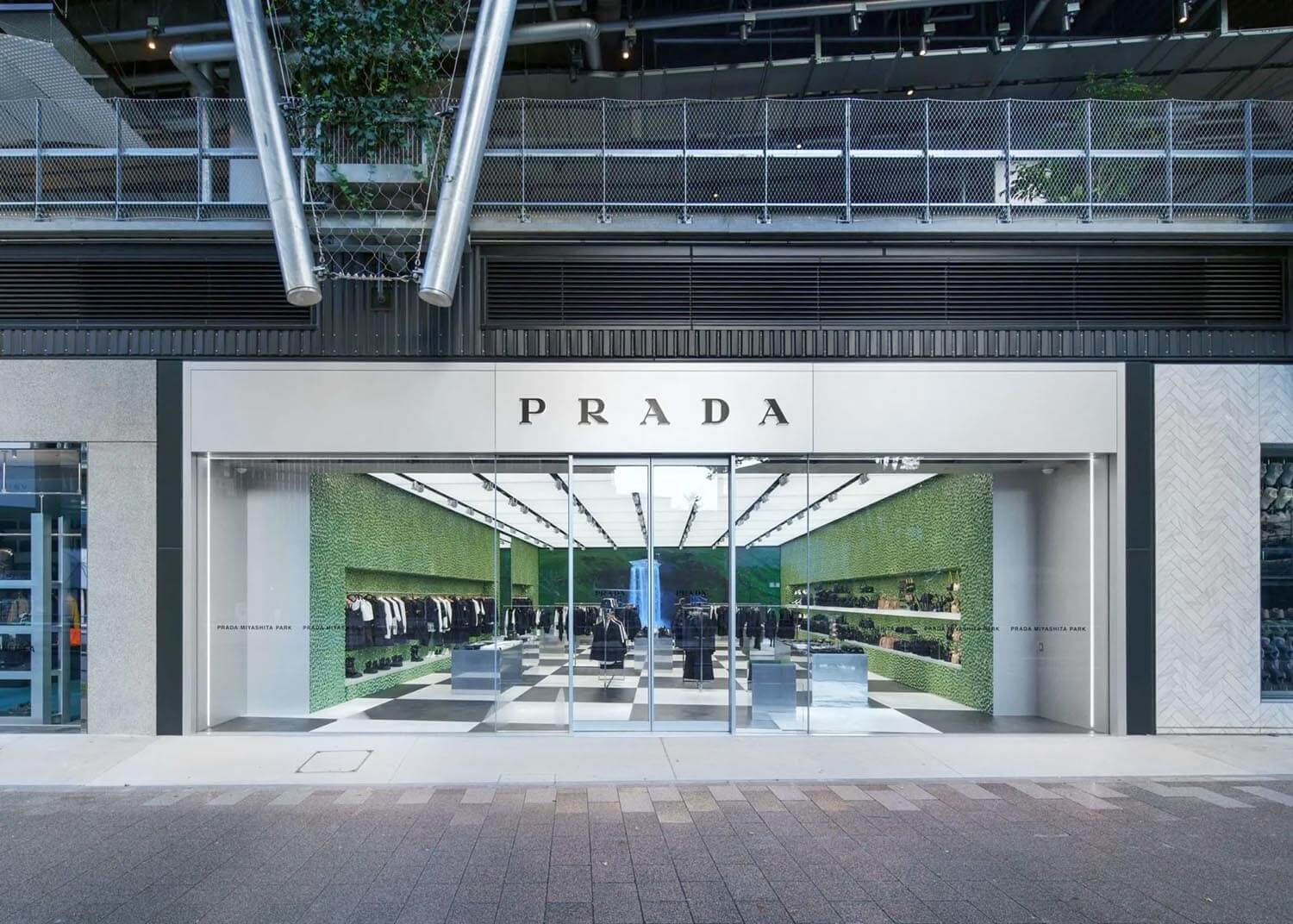Tienda de Prada de Tokio. OMA - ROOM Diseño
