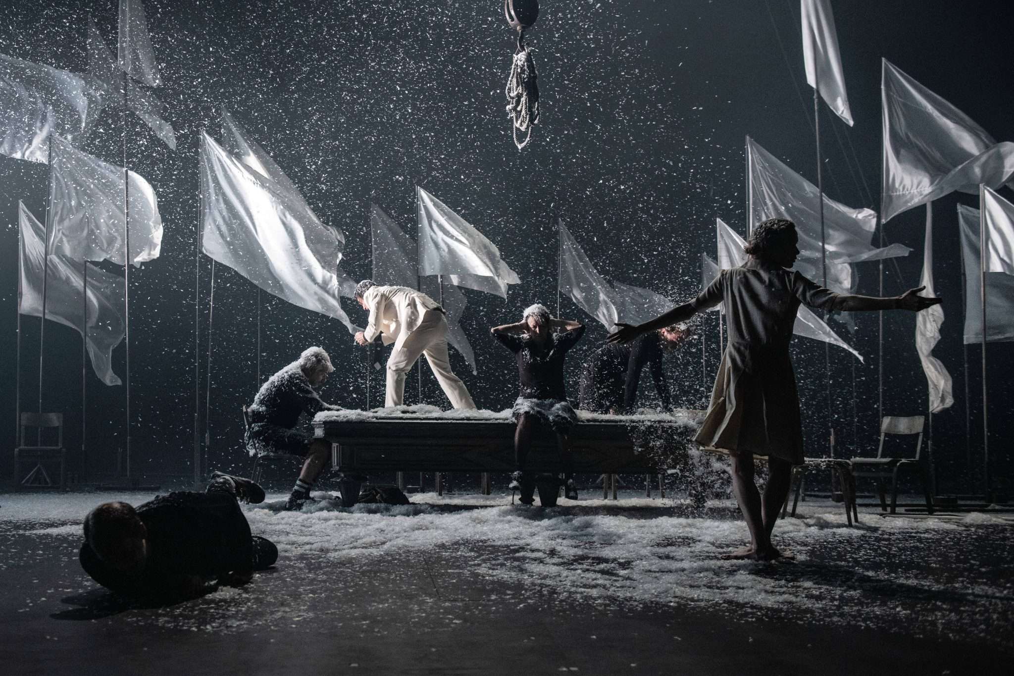 Centro Centro Madrid muestra el trabajo de escenógrafos