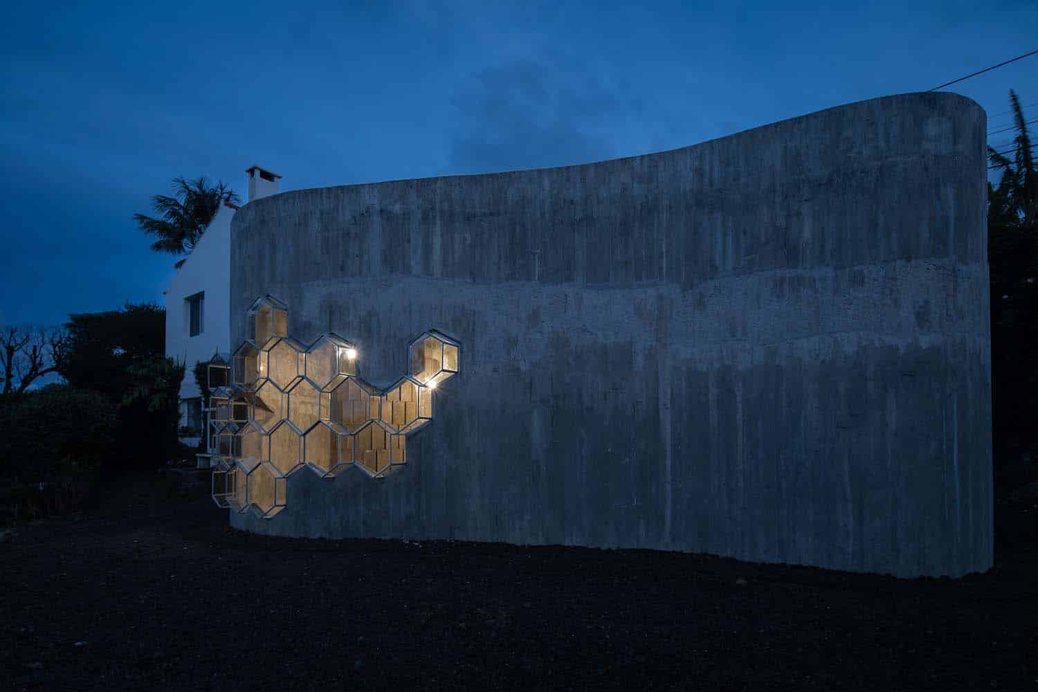 Bernardo Rodrigues se inspira en la geometría de las Azores