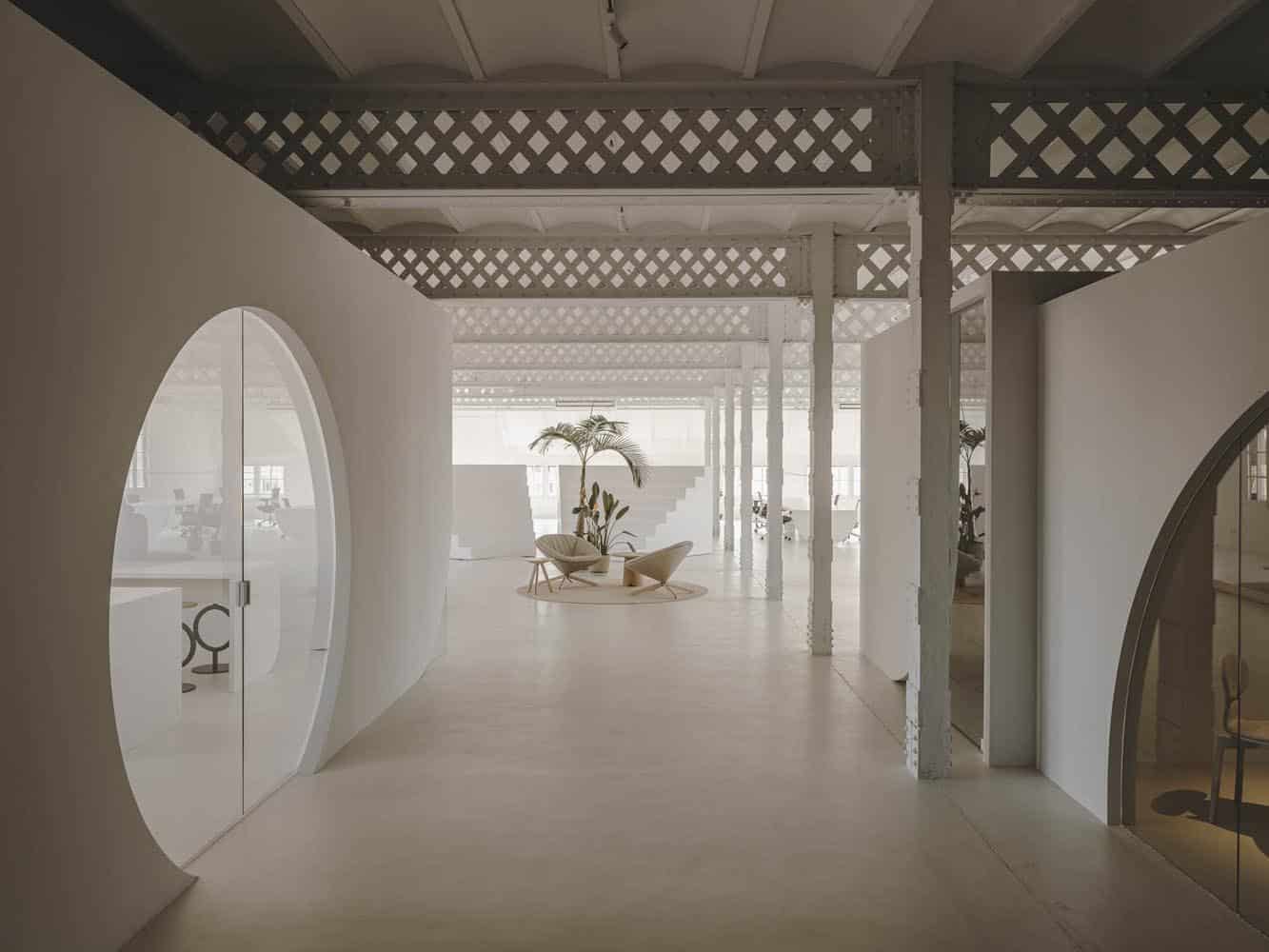 Isern Serra diseña nuevas oficinas de Fuego camina conmigo