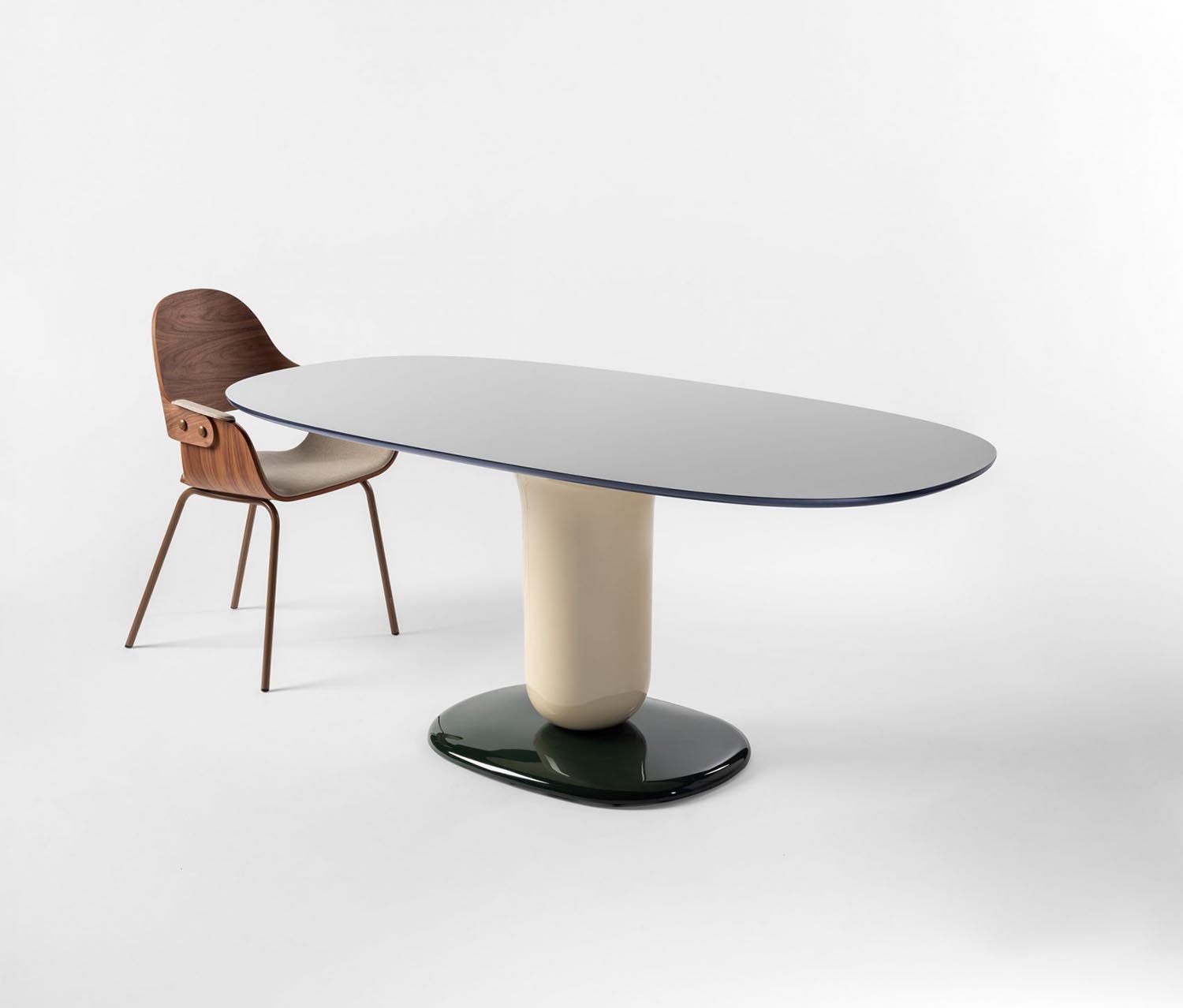 Explorer Dining Table de Jaime Hayón para BD Barcelona
