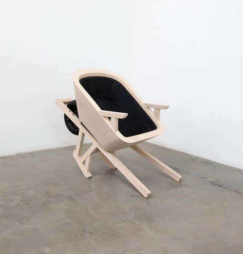 Descubriendo al artista multidisciplinar John Margaritis