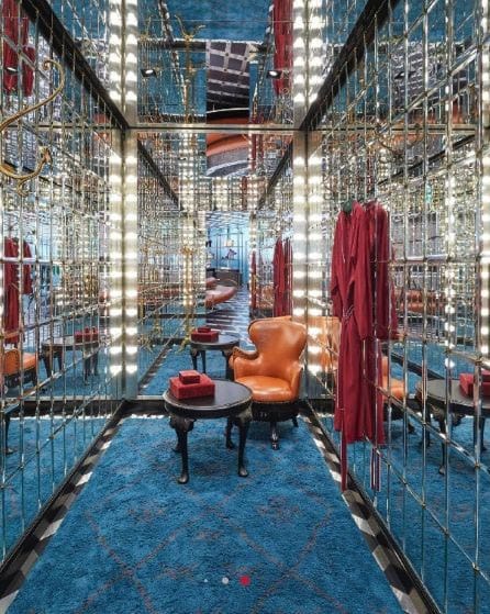 Tienda Gucci en Seúl combina tradición y tecnología