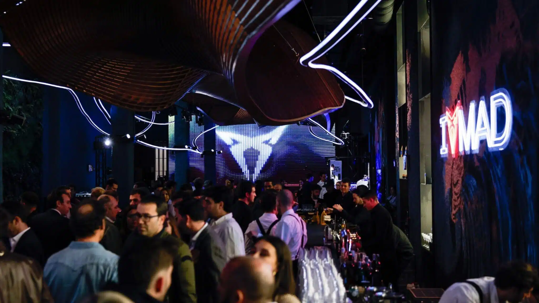 CUPRA inaugura el City Garage más grande del mundo en Madrid